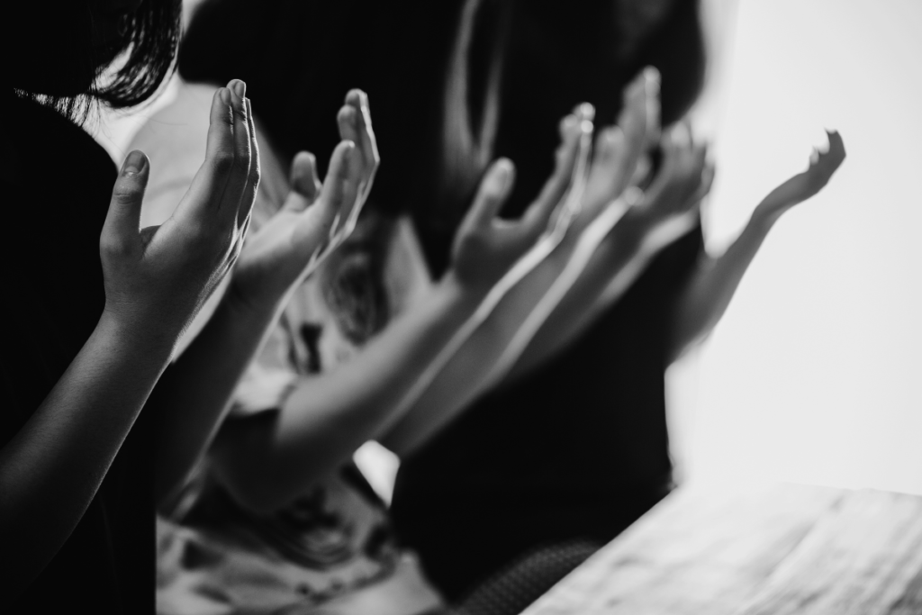 Supercharge Your Prayers with Vertical Worship - Christian Global ...